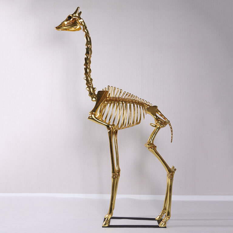 Giraffe Skeleton 8ft - Heinimex PH